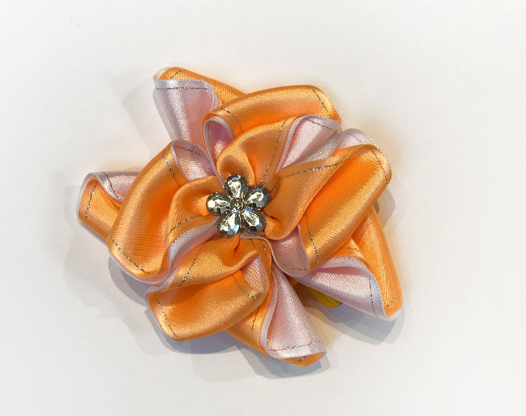Alison Flower Hairpiece - Etsy