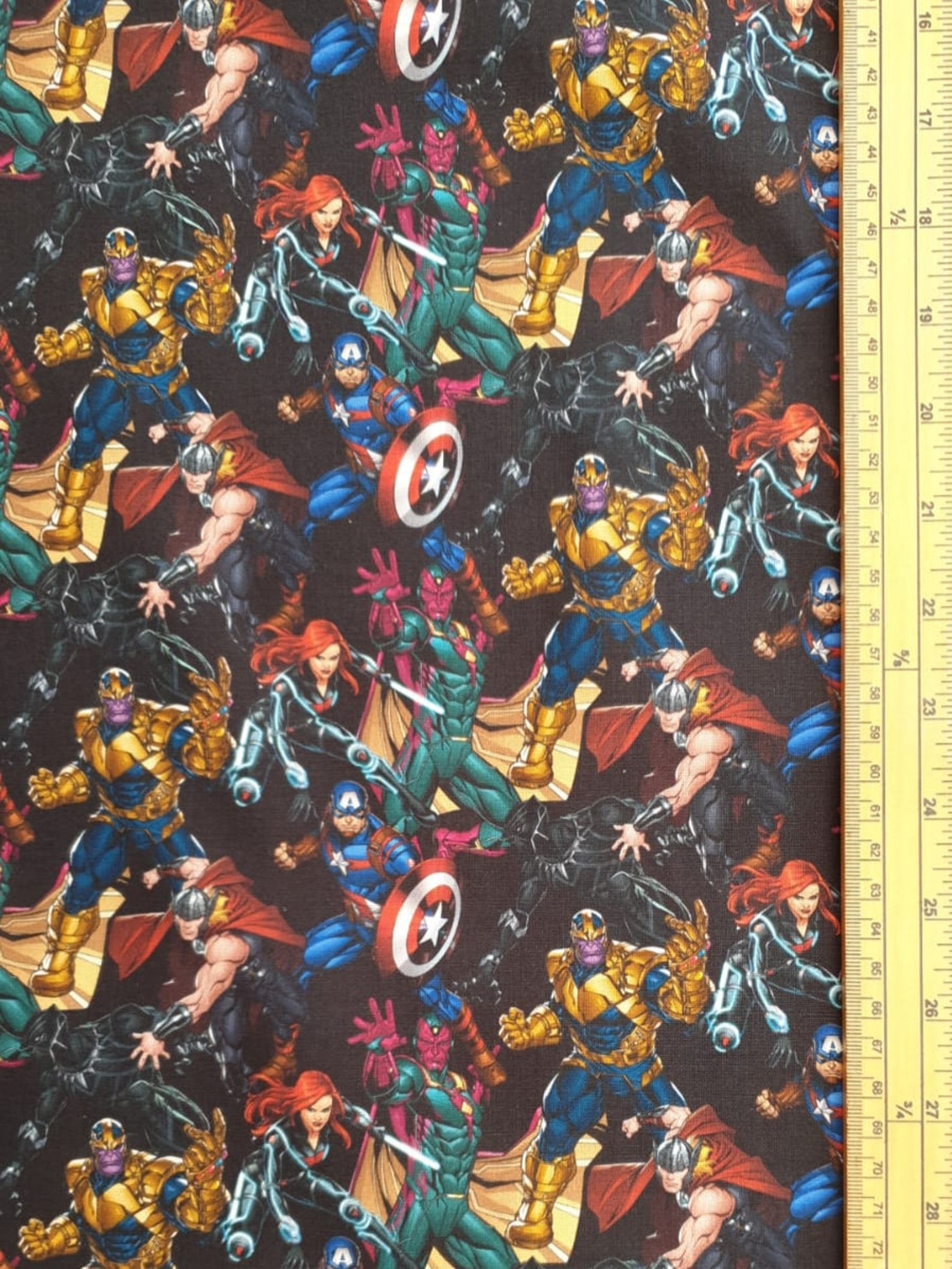 Marvel Avengers Stoff UK 100% Baumwolle Charaktermaterial Thor Iron Man ...