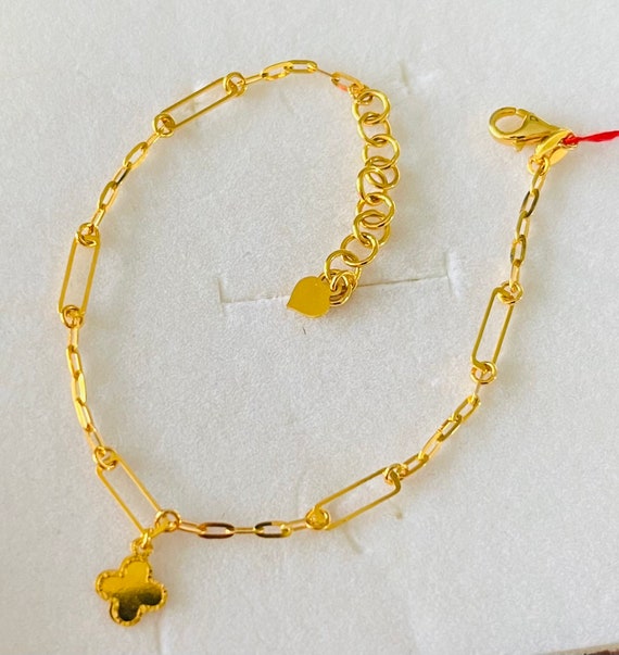 22k Solid 916 Gold Dainty Paperclip Clover Charm Bracelet Etsy