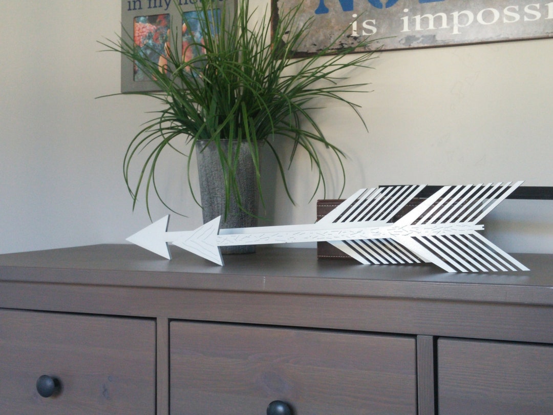 Large Feathered Arrow - Etsy