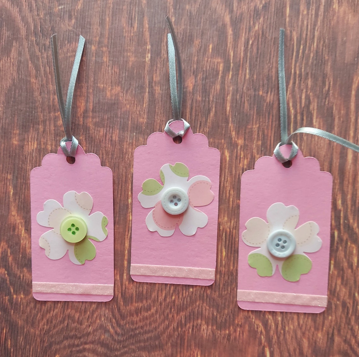 Charming Floral Gift Tags Handcrafted Elegance for Crafting & Gifting ...