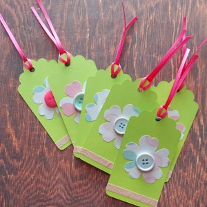 Handcrafted Gift Tags With Button Flowers - Set of Three Floral Tags - Etsy