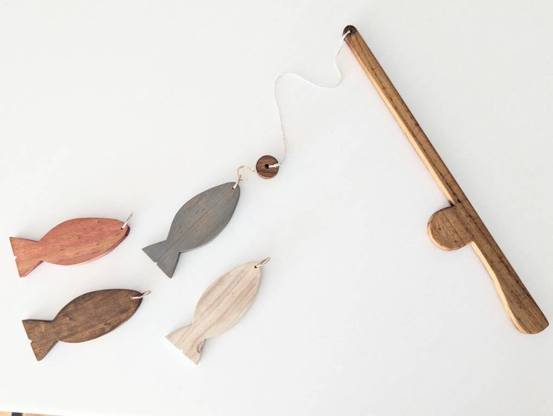 Reclaimed Wood Fishing Game: Rustic Montessori Toy - Etsy