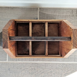 Personalized Beer Caddy: Rustic Reclaimed Wood Drink Holder - Etsy