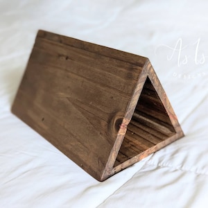 Book Place Holder, Rustic Wood Stand, Reading Table Storage, Bookend ...