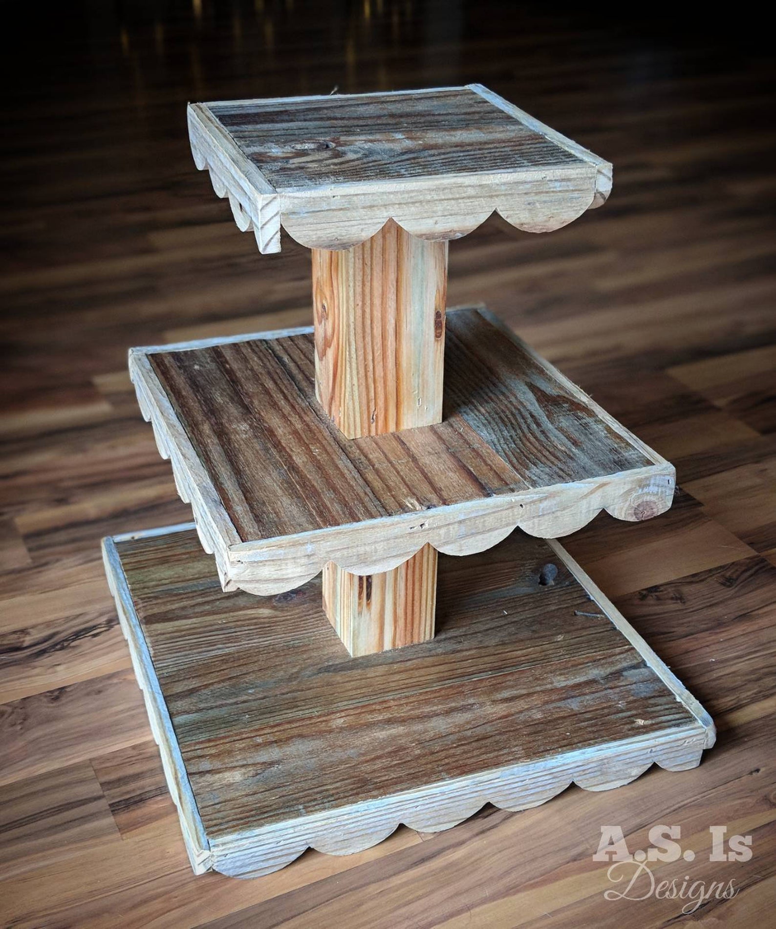 Vintage Holiday Cupcake Stand Scalloped Rustic Wedding Cake | Etsy