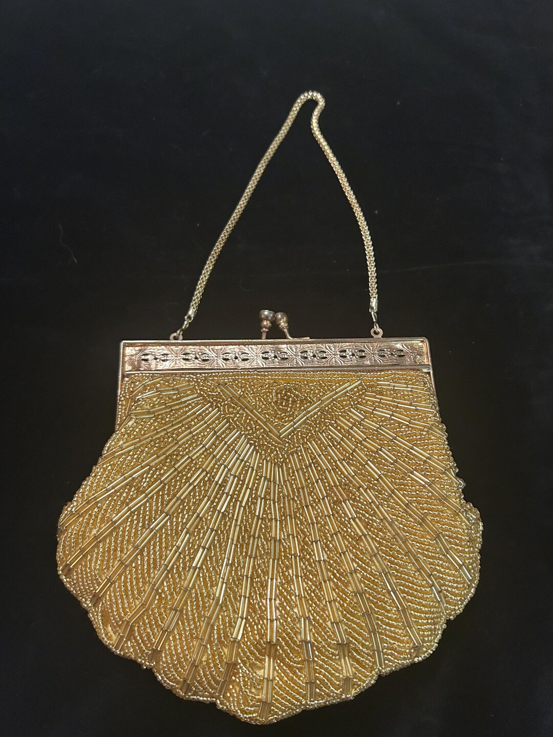 Vintage Gold Beaded Clamshell Purse With Gold Chain Handle. - Etsy