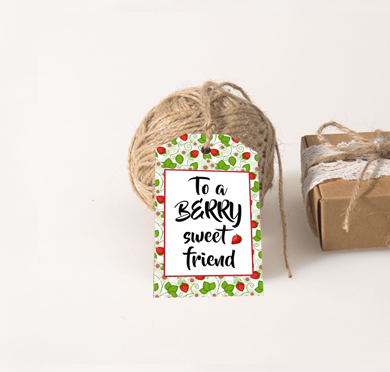 To a Berry Sweet Friend Strawberry Gift Tag Thank you Tag - Etsy España