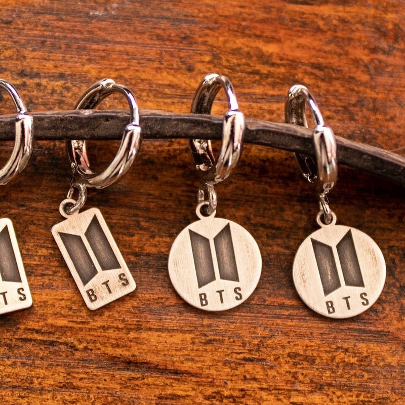 Bts merch - Etsy Italia