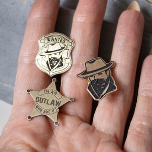 ATEEZ Lapel Pins, Ateez Brooch Pins, the World Ep2 Outlaw, Wanted ...