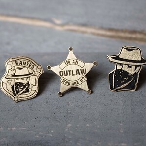 ATEEZ Lapel Pins, Ateez Brooch Pins, the World Ep2 Outlaw, Wanted ...