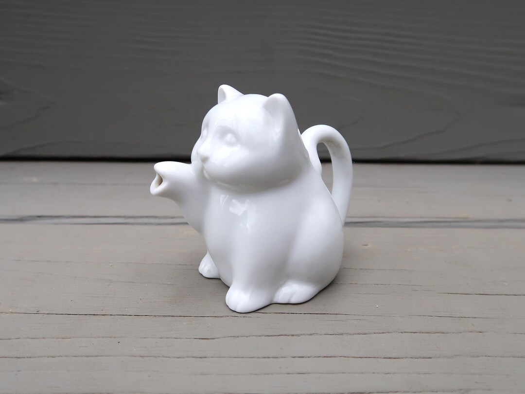 WHITE CAT Creamer Pitcher - Vintage Figurine Kitten Porcelain Ceramic ...
