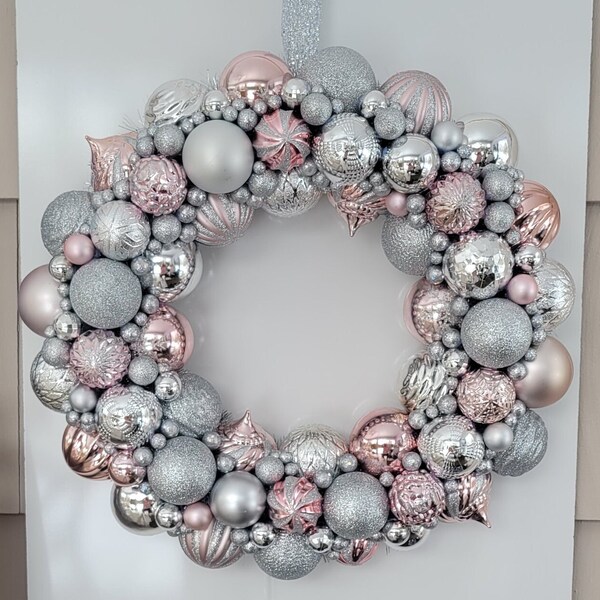 Silver Wreath - Etsy
