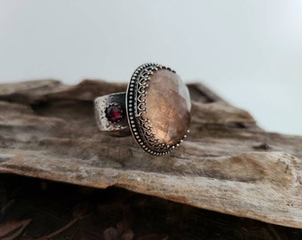 Garnet and Topaz Ring - Etsy