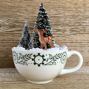 Christmas Tabletop, Woodland Winter Scene in Vintage Teacup - Etsy