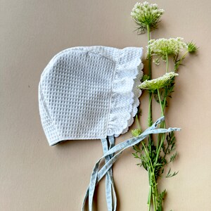 White / Floral Blue Baby Bonnet / Hat / Infant Hat - Etsy