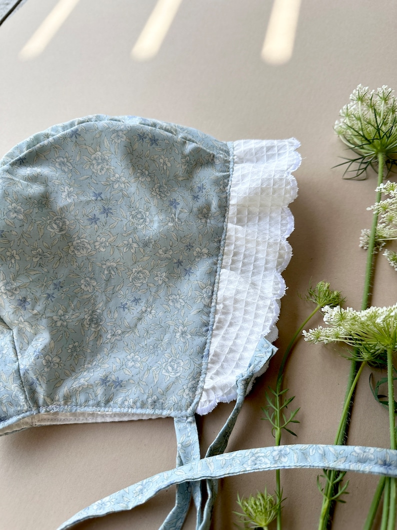 White / Floral Blue Baby Bonnet / Hat / Infant Hat - Etsy