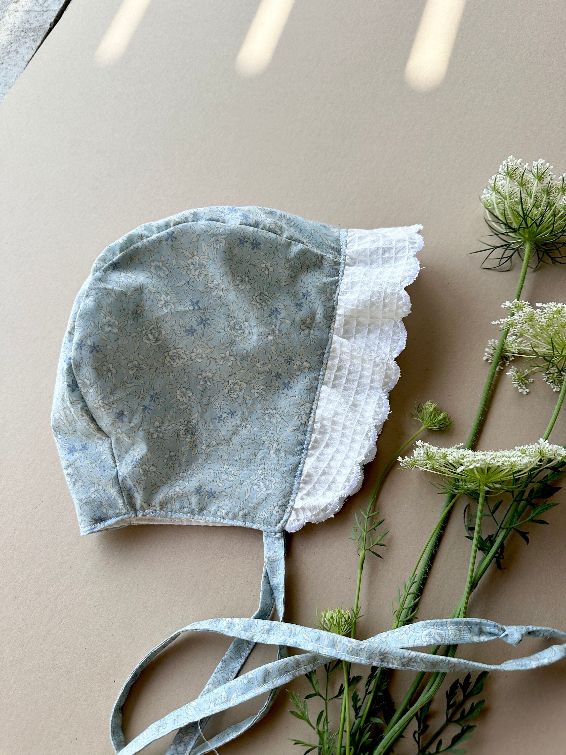 White / Floral Blue Baby Bonnet / Hat / Infant Hat - Etsy