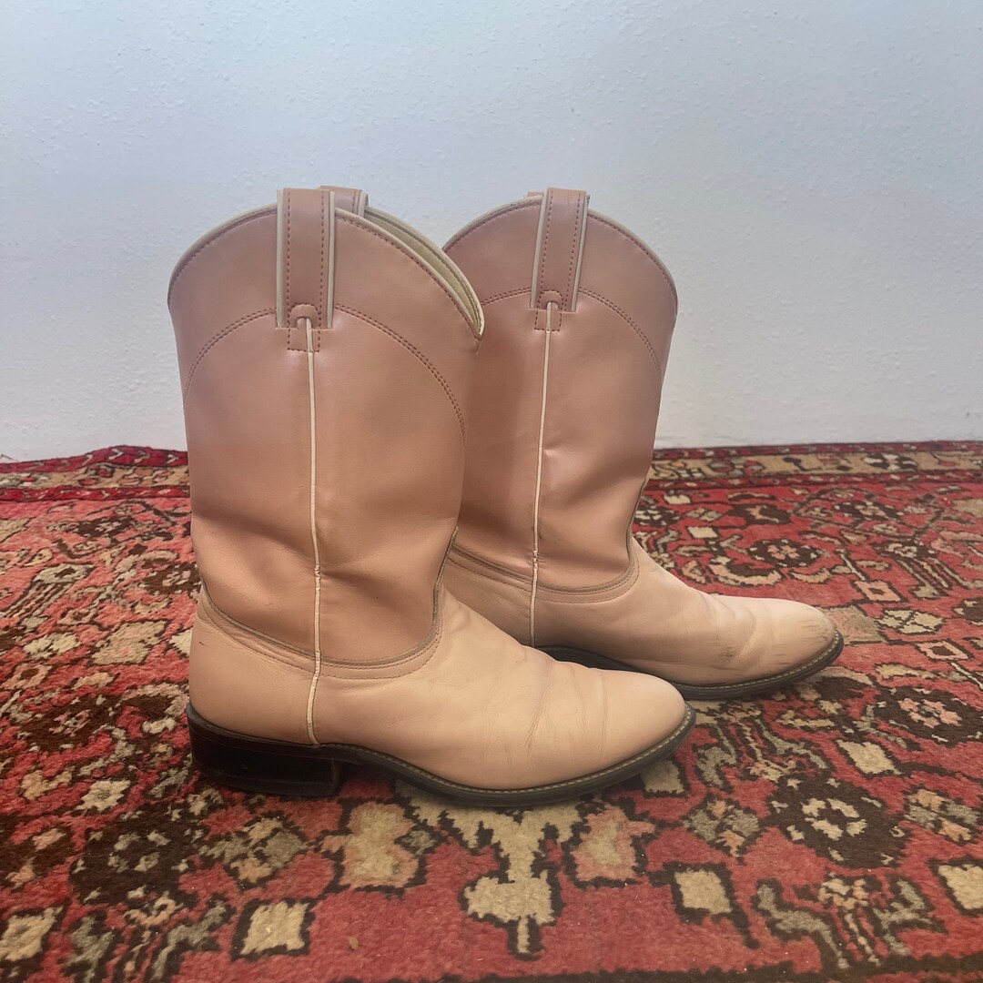 Vintage Soft Pink With White Piping Detail Pull on Roper Boots Size 8 ...