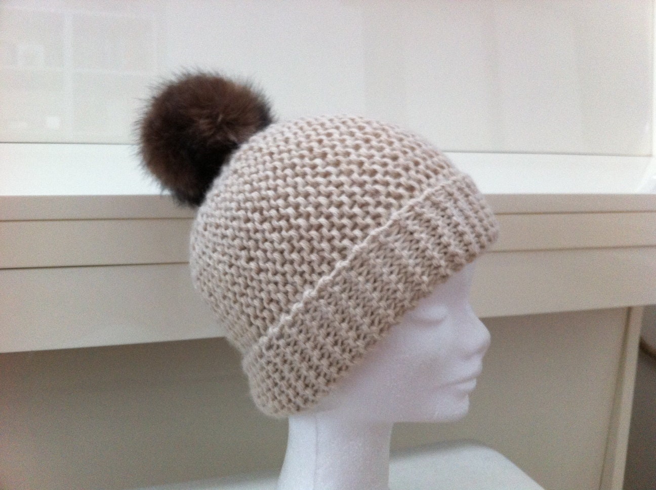 Bonnet beige clair 201 en alpaga avec pompon - Etsy France