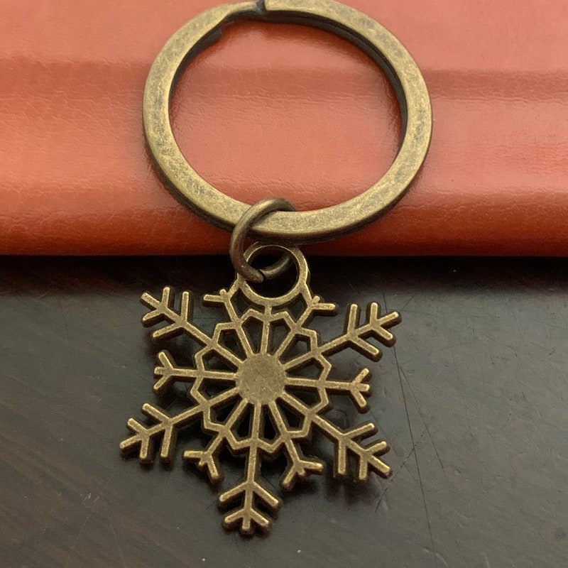 Snowflake Keychain - Etsy