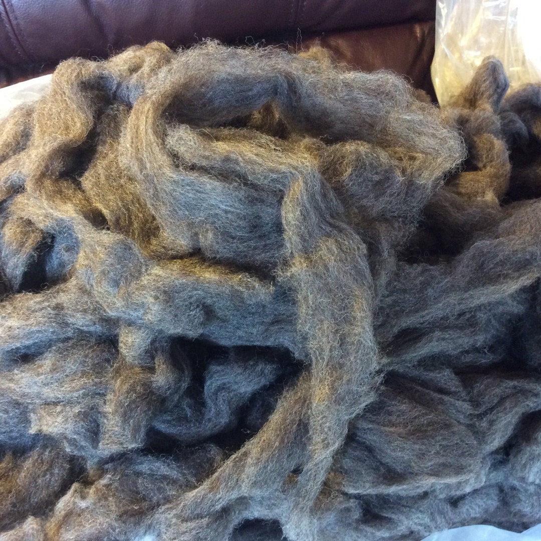 Natural Wool Roving for Handspinning. Priced by Oz. Min.order is 2 ...