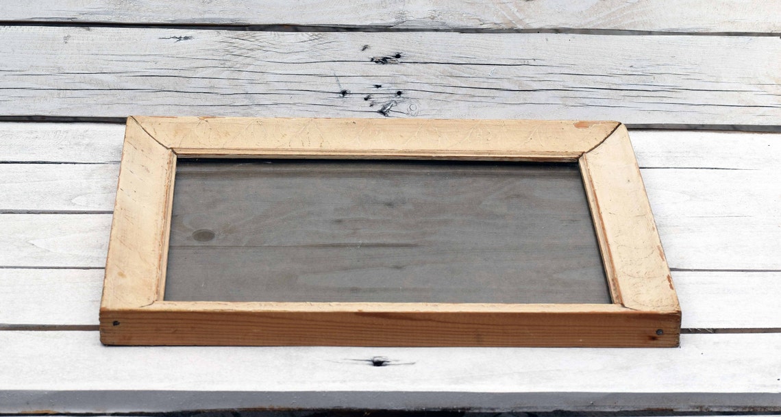 Picture frame from 70's Vintage picture frame Wooden | Etsy