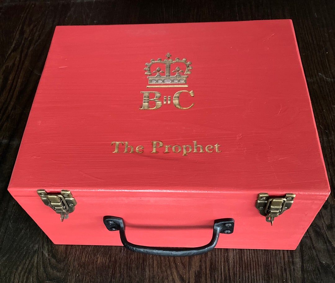 Custom Made Keepsake Box With Handle Latches and Custom - Etsy