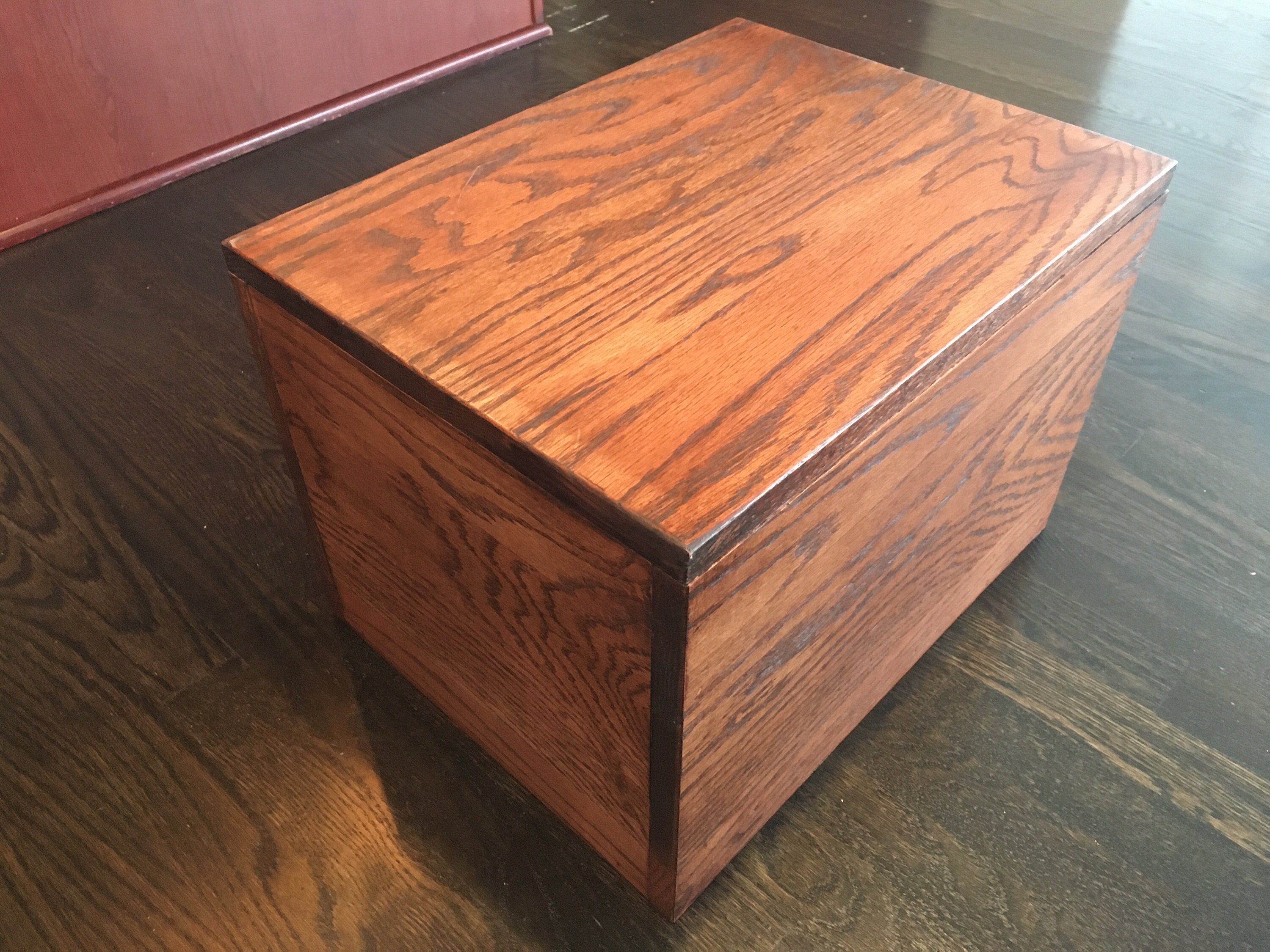 storage Small solid oak box with hinged lid memories jewelry For ...