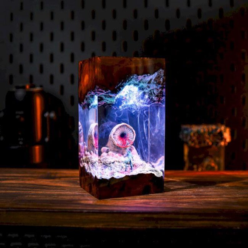 Dune 2 Paul Atreides Sandworm Resin Lamp, LED Movie Night Light ...
