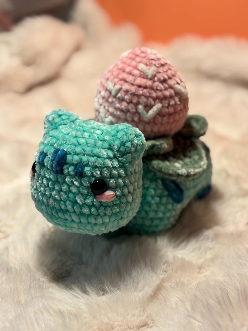 Crochet Strawberry Bulbasaur Plushie - Etsy