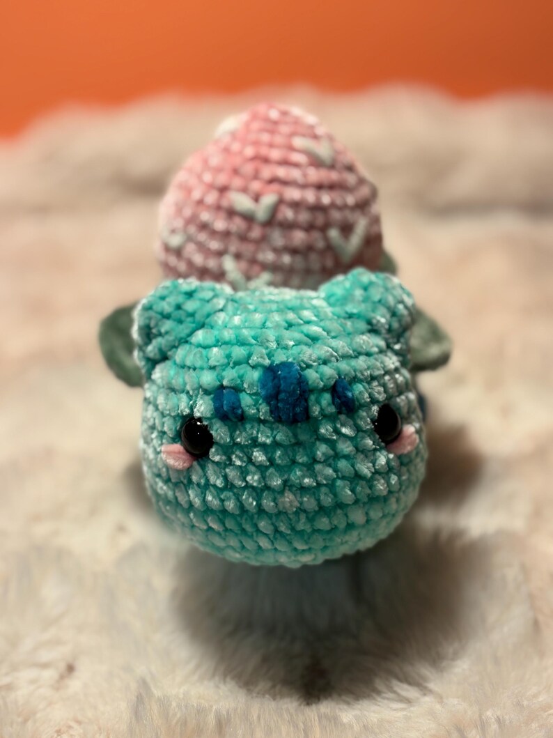 Crochet Strawberry Bulbasaur Plushie - Etsy