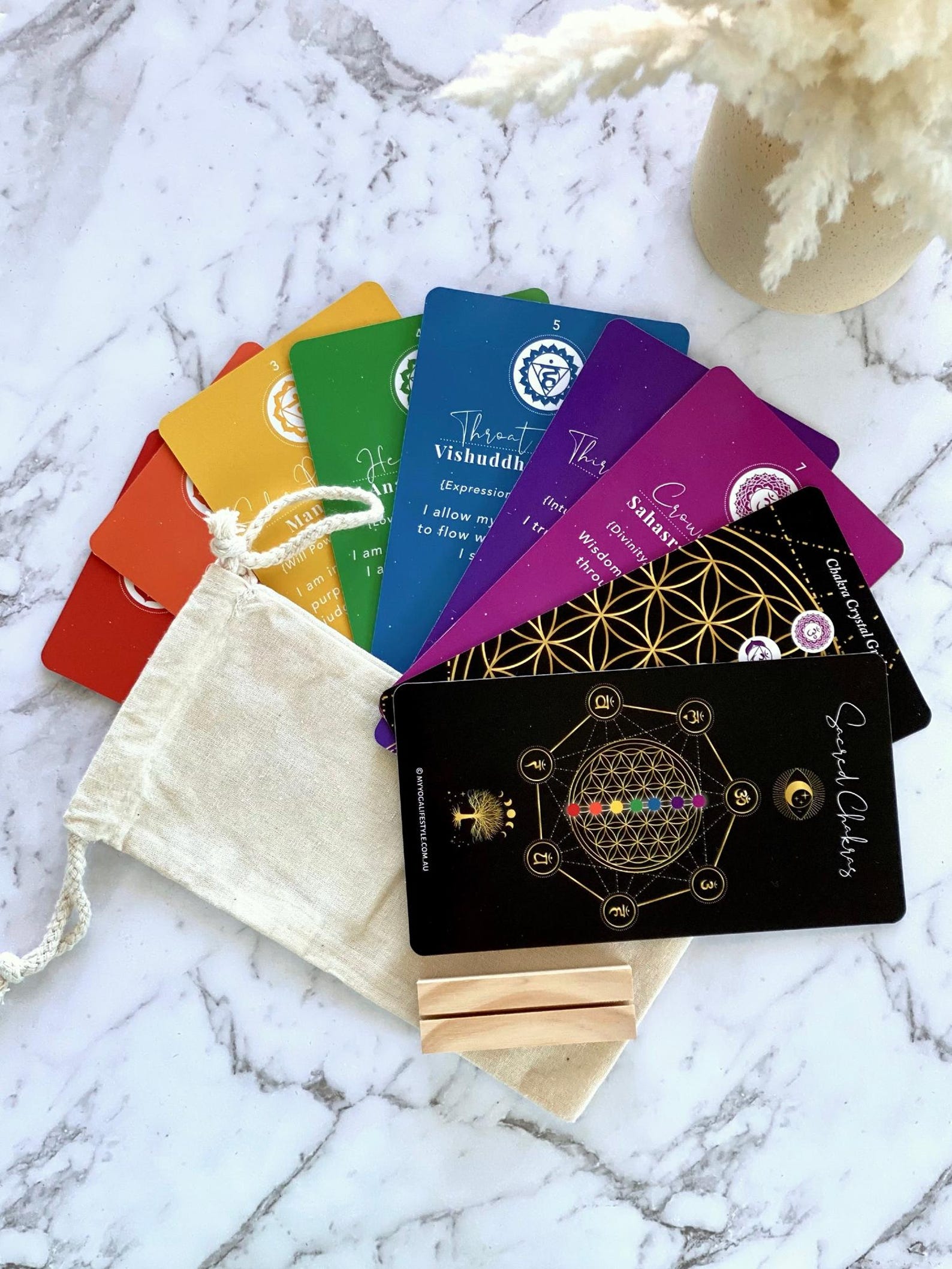 Chakra Balancing Gift Box | Crystals, Tea, Gratitude Journal - Etsy