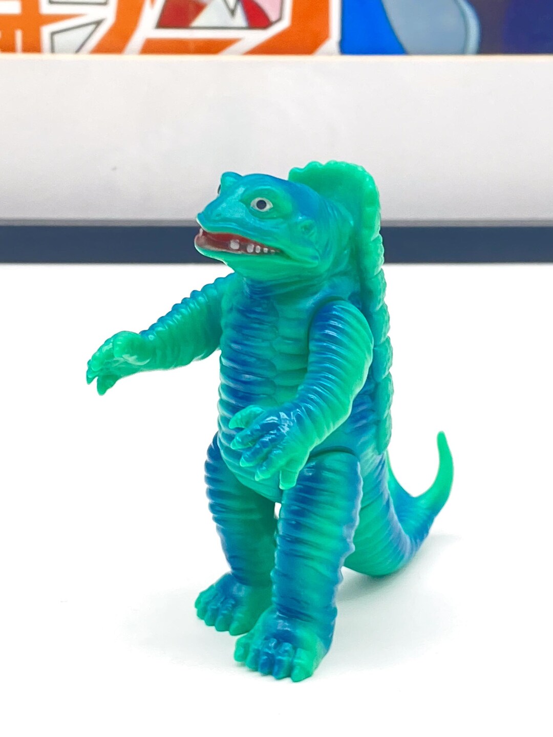 KEMULAR Bandai Soul of Bullmark Kaiju Sofubi 3" Mini Figure Ultraman - Etsy