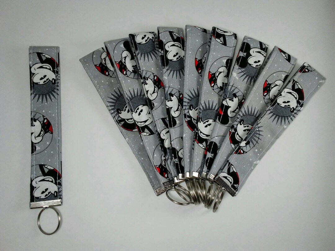 Set of 10 Disney Fish Extender Gifts / Key Fobs / FE Gifts / FE Gift ...