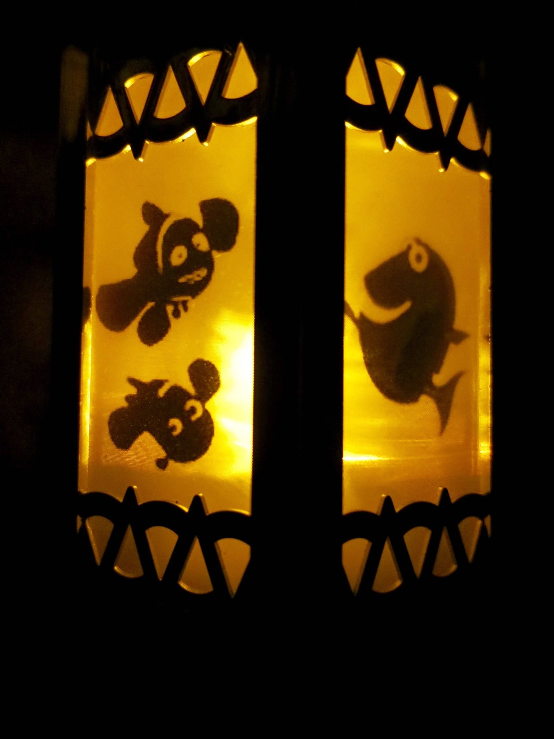 Disney Pixar Finding Nemo / Dory Battery-operated Plastic Mini Lanterns ...