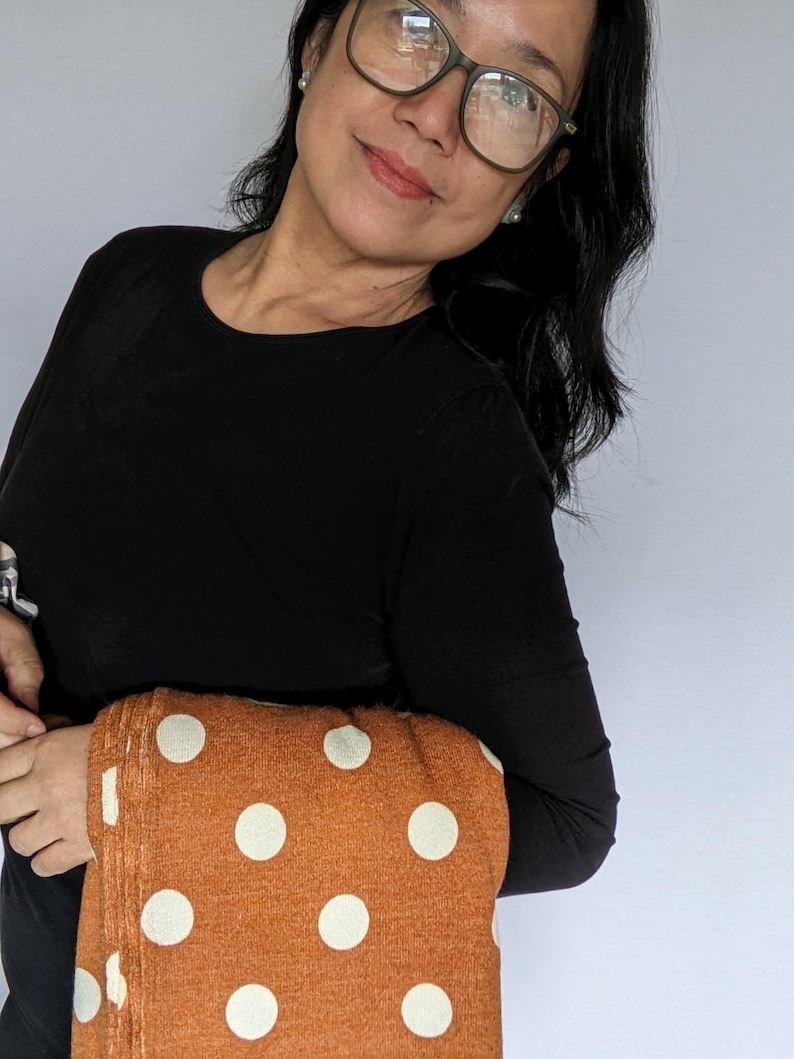 Travel Tube Blanket: Lightweight Wrap, Travel Accessory, Gift for Her ...