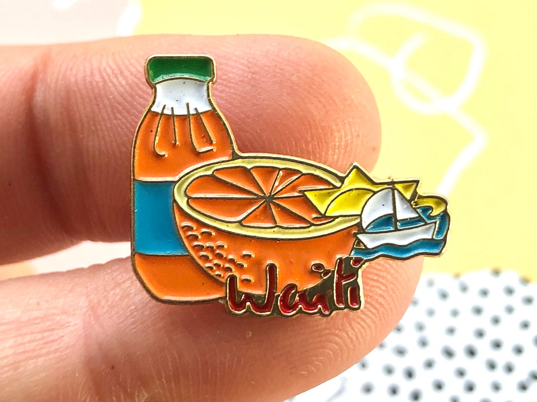 Funny Pin's "waiti" Orange Juice, Bottle and Cut Fruit, Colored Enamel ...