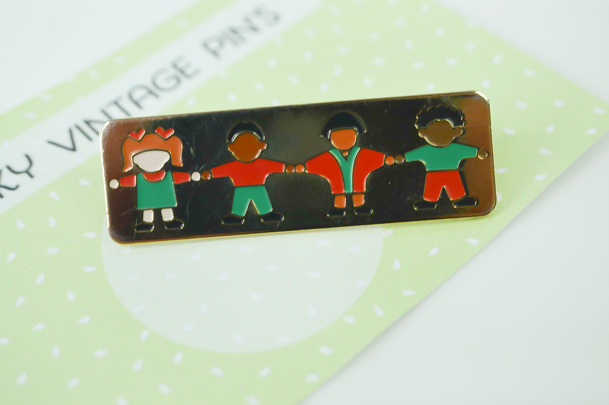 Pin's Characters Children girls and boys doing a round | Etsy