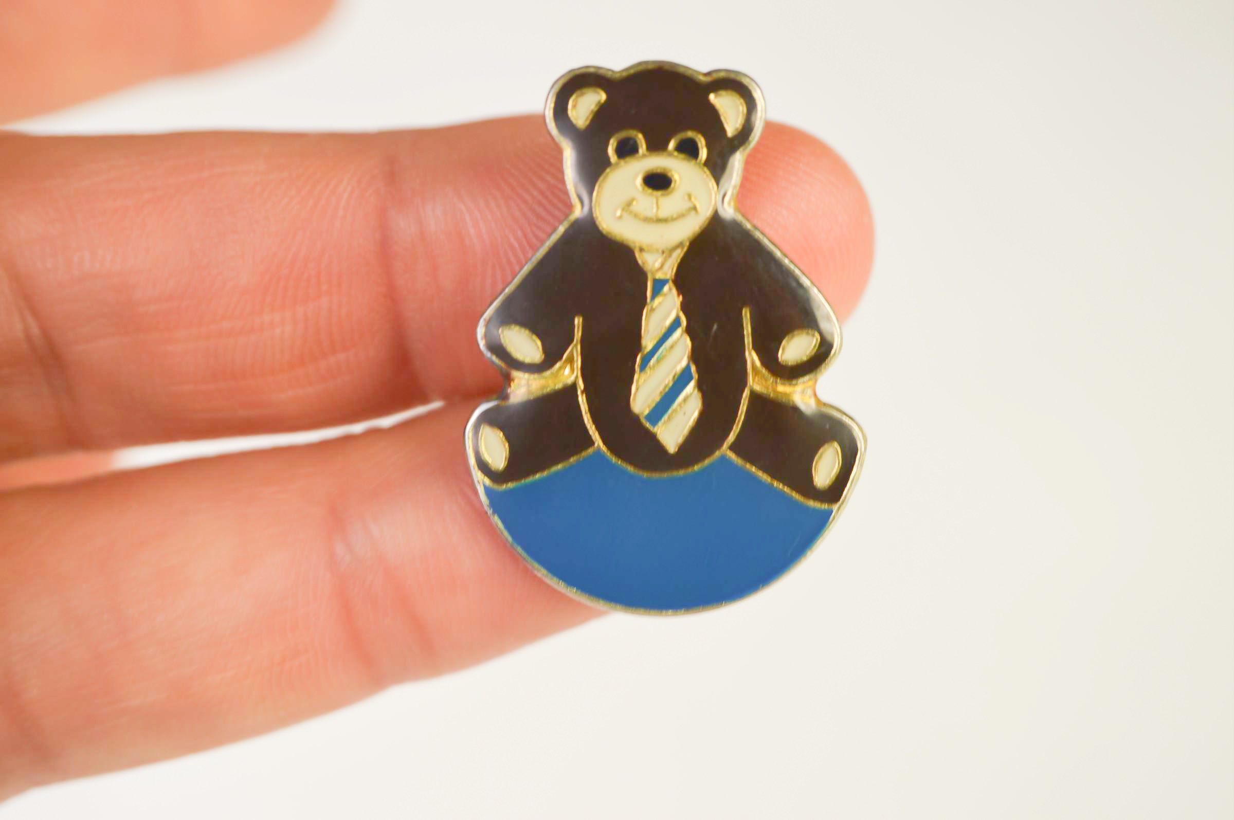 Pinos de oso vintage oso de peluche dibujos animados pin | Etsy