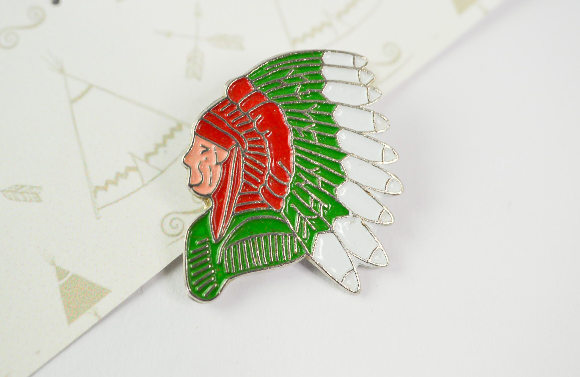 Badges Indian Chief Native American Pins Vintage 80s - Etsy