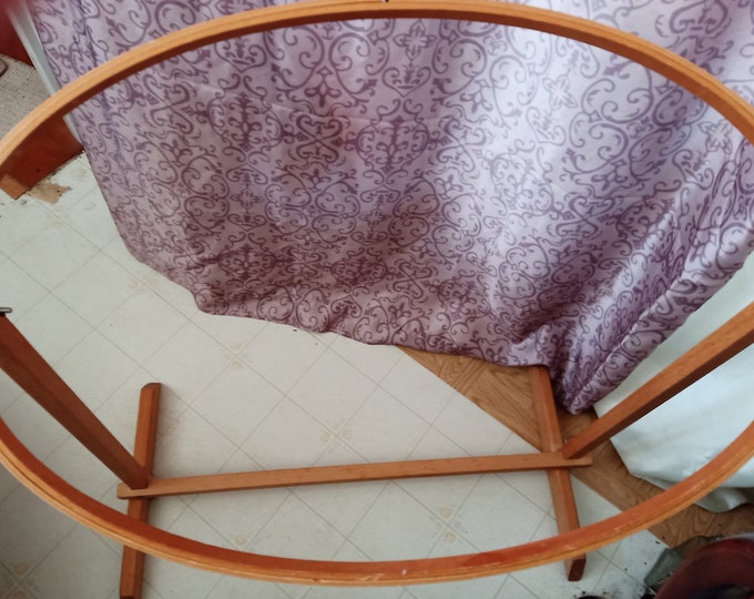 Standing Needlepoint Hoop and Frame Vintage Hardwood Needlepoint Hoop ...
