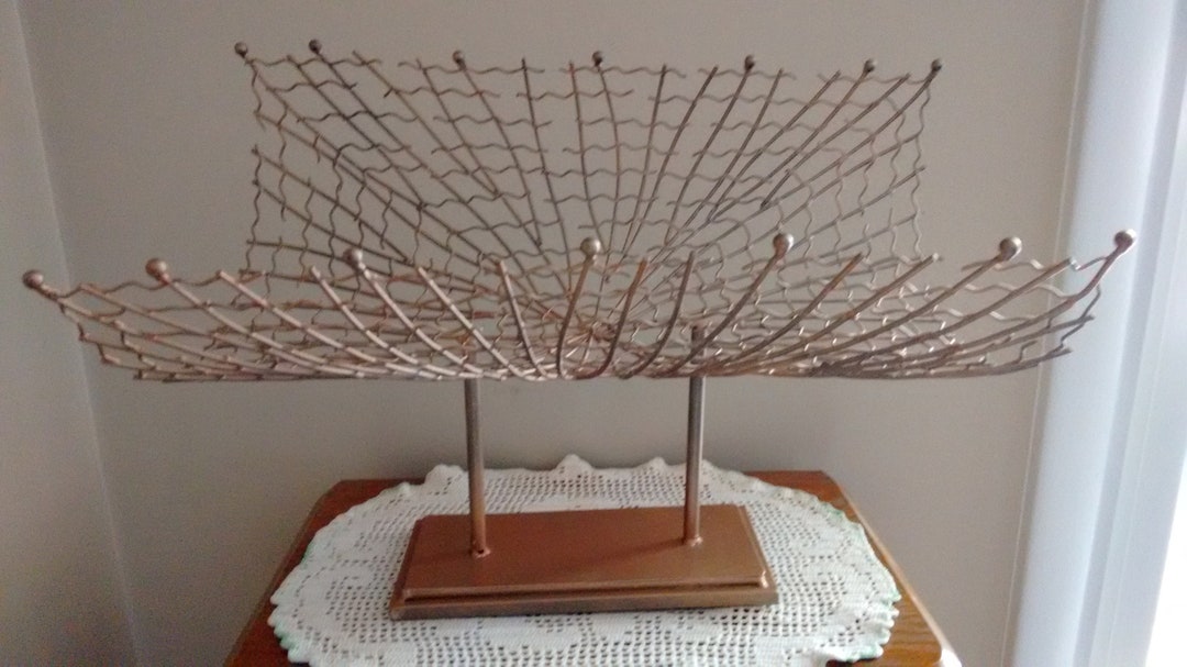 Copper Wire Centerpiece, Farmhouse Table Decor (18x12.5x10) - Etsy