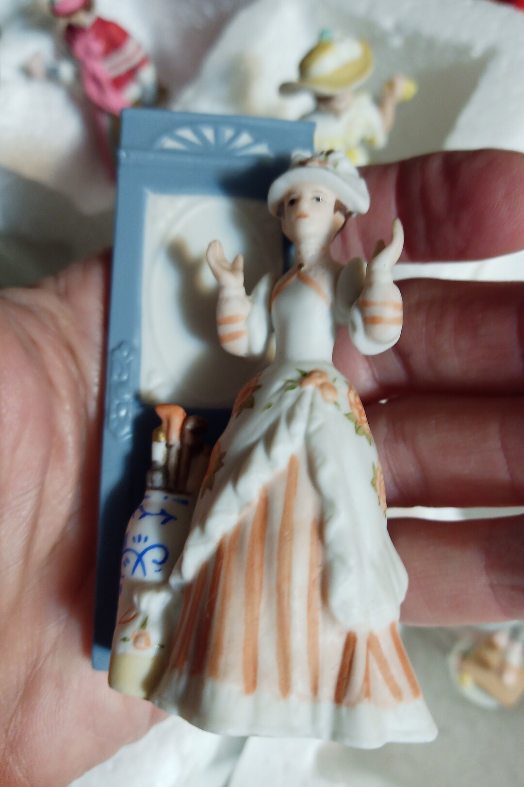 Avon Mrs Albee Awards Miniature Mrs Albee Set of 10 Avon Collectibles ...