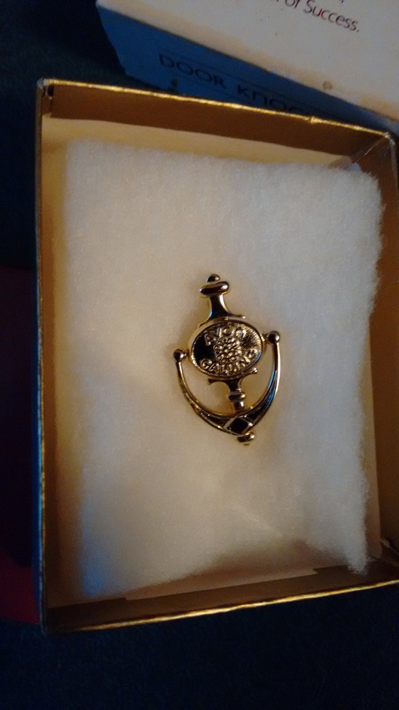 Avon Awards Vintage Avon Pins Door Knocker Pin Avon Rep Award - Etsy