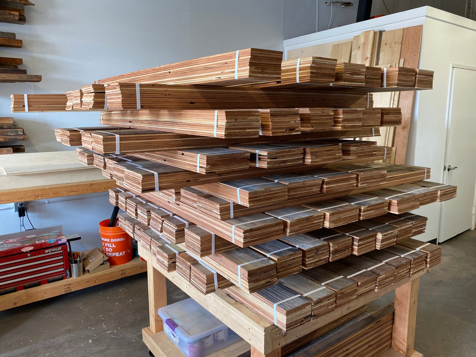 RECLAIMED WOOD PLANKS (24 Sq Ft Bundles) - Etsy