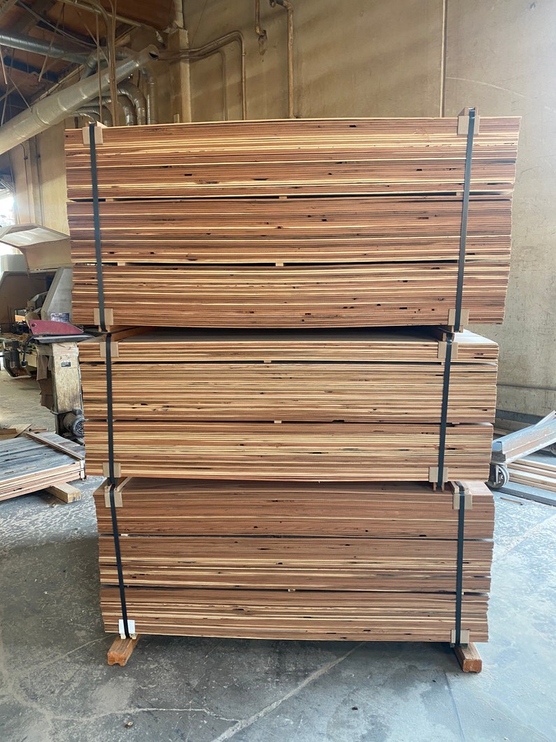 Bulk wholesale Reclaimed Wood Planks - Etsy