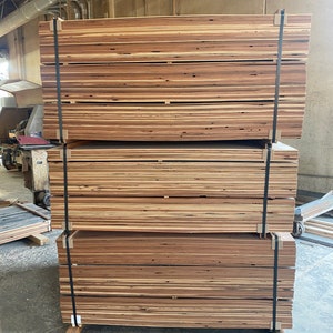 RECLAIMED WOOD PLANKS (24 Sq Ft Bundles) - Etsy