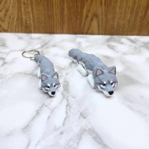 Articulating Wolf Fidget Toy, Wolf Keychain, Articulated Wolf Figurine, Wolf Sculpture Toy, Cute ...