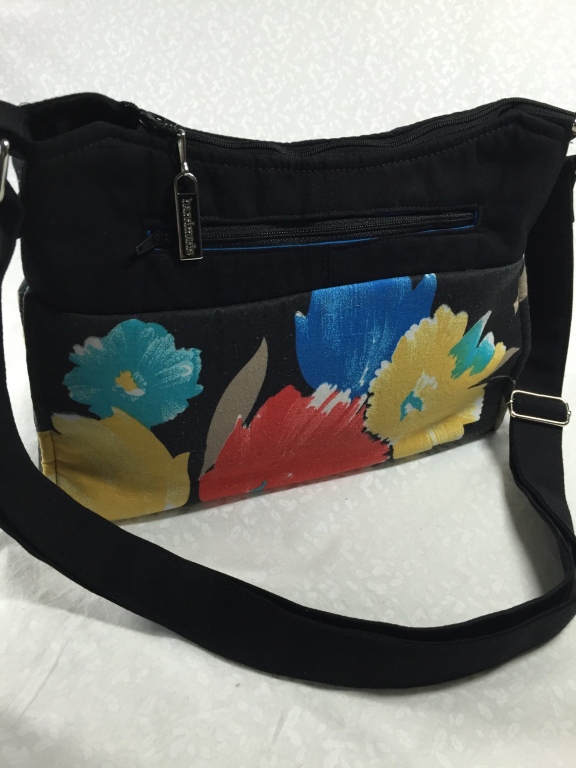 Flowers Galore in This Sassy gabby Bag With a - Etsy